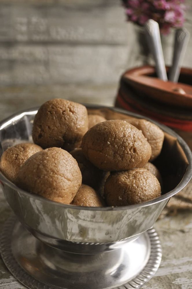 Nolen Gurer Rosogolla Recipe - The 5 Ingredients Recipe