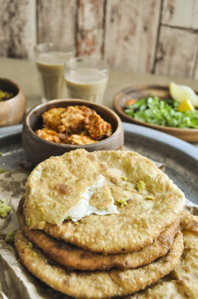 Koraishutir Kochuri Recipe - Peas Stuffed Deep Fried Bread